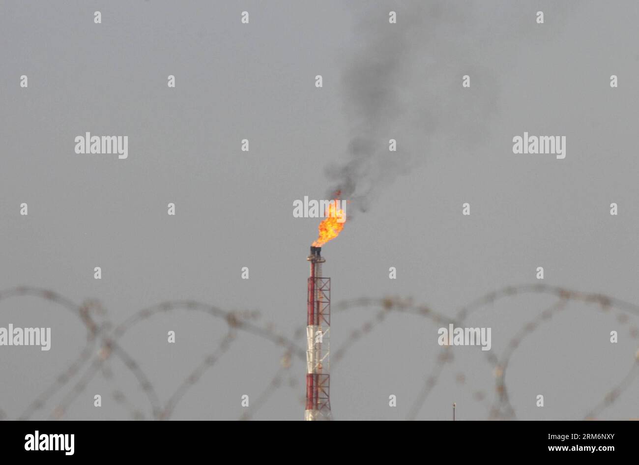 North dome gas condensate field hi-res stock photography and images - Alamy