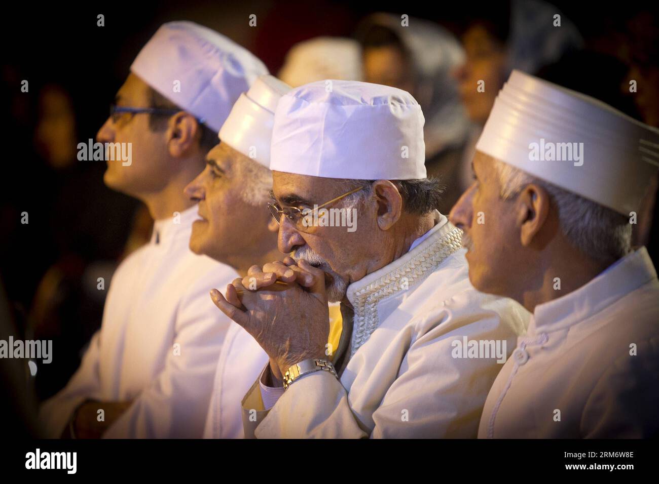 Zoroastrian sadeh festival hi-res stock photography and images - Alamy
