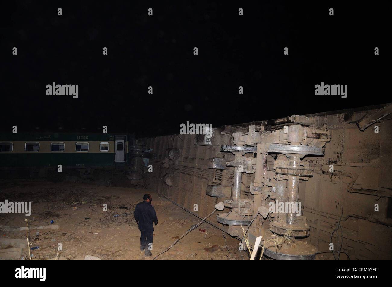 Karachi verkehr hi-res stock photography and images - Alamy