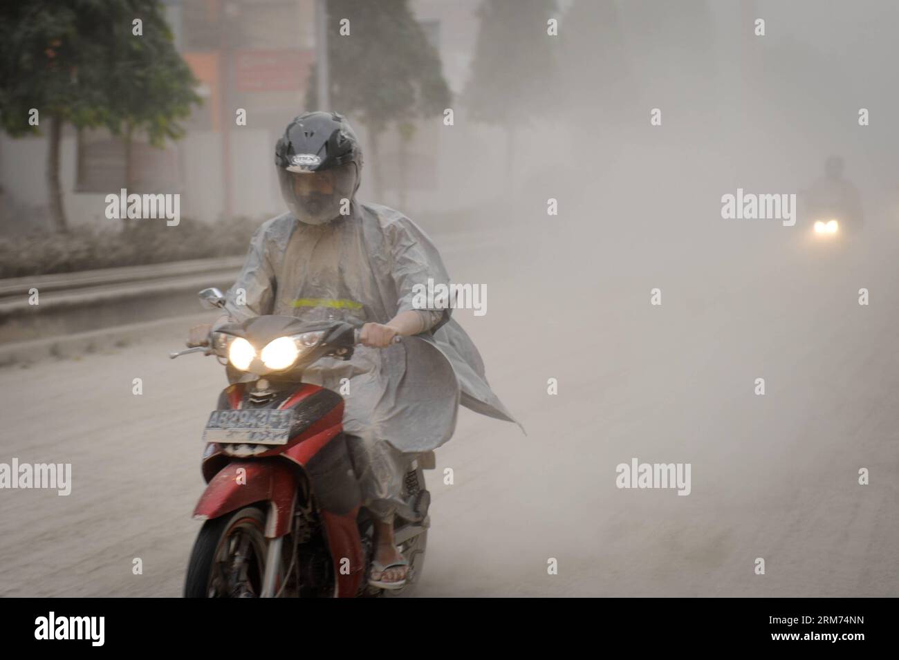 Vulkanausvruch hi-res stock photography and images - Alamy