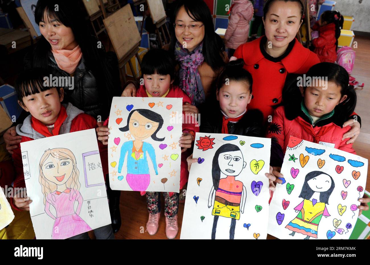 Daily life china painting hi-res stock photography and images - Alamy