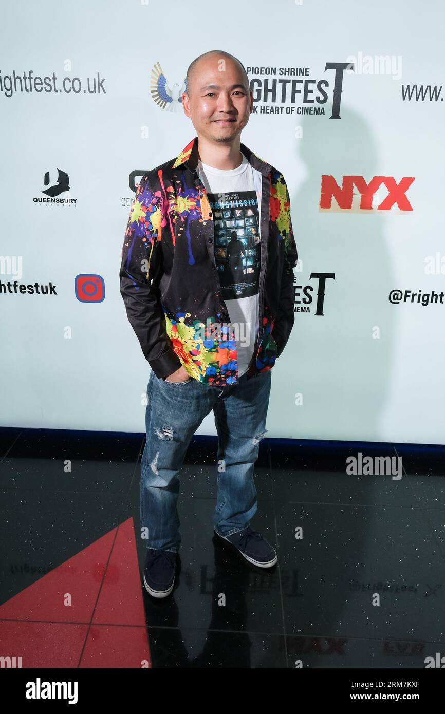 World premiere of transmission during pigeon shrine frightfest 2 hi-res ...