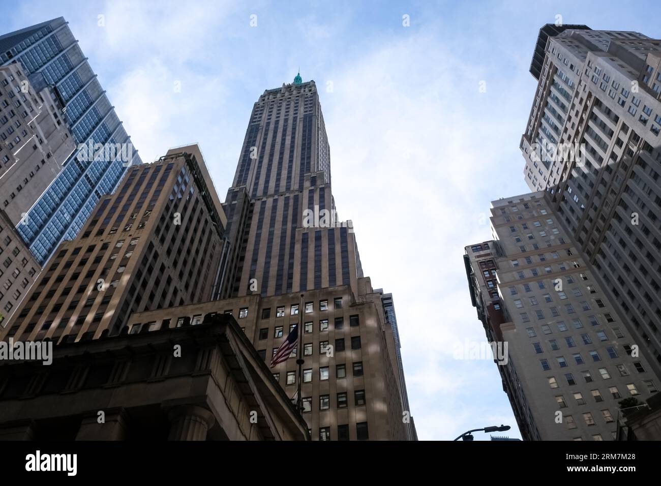 Eight block long street hi-res stock photography and images - Alamy