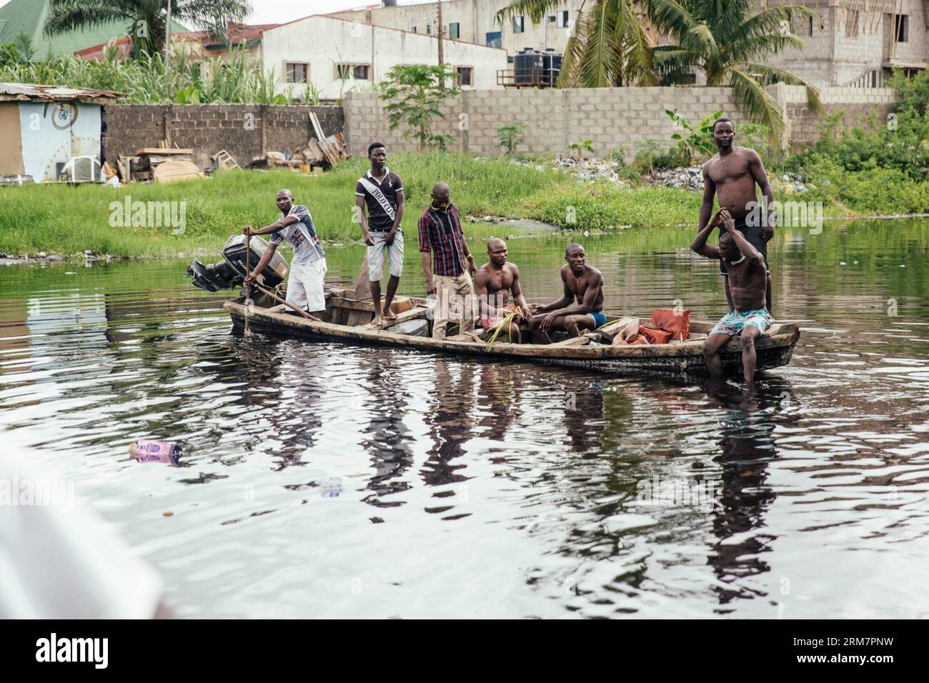 Nigeria lagos accident boat hi-res stock photography and images - Alamy
