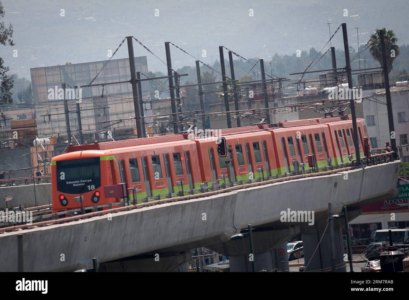 Stc metro méxico hi-res stock photography and images - Alamy