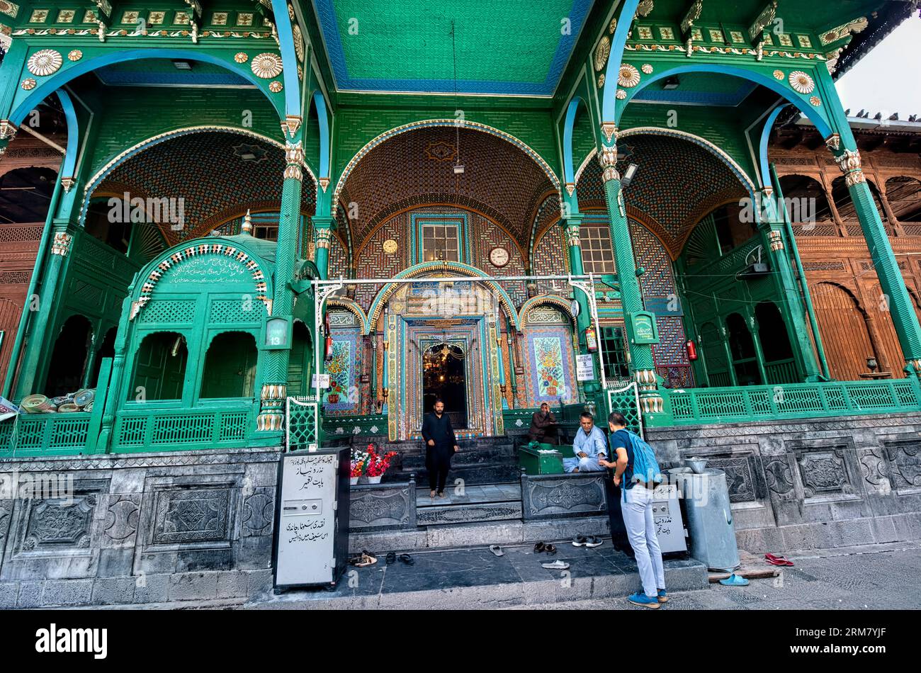 Exquisite artwork at the all wooden Khanqah-e-Moula (Shah-e-Hamadan ...