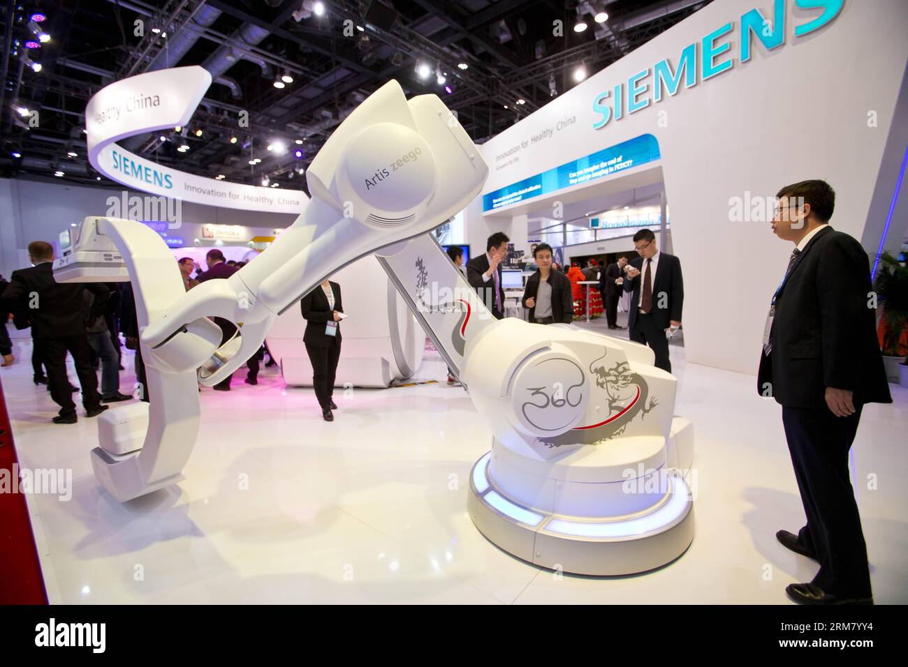 Dsa angiography hi-res stock photography and images - Alamy