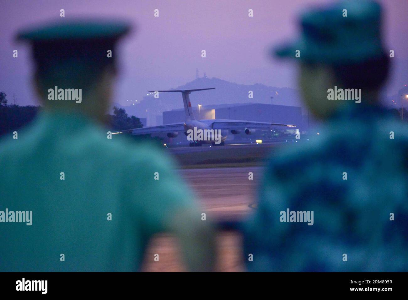Chinese Air Force IL-76 transport plane takes off from the Royal ...