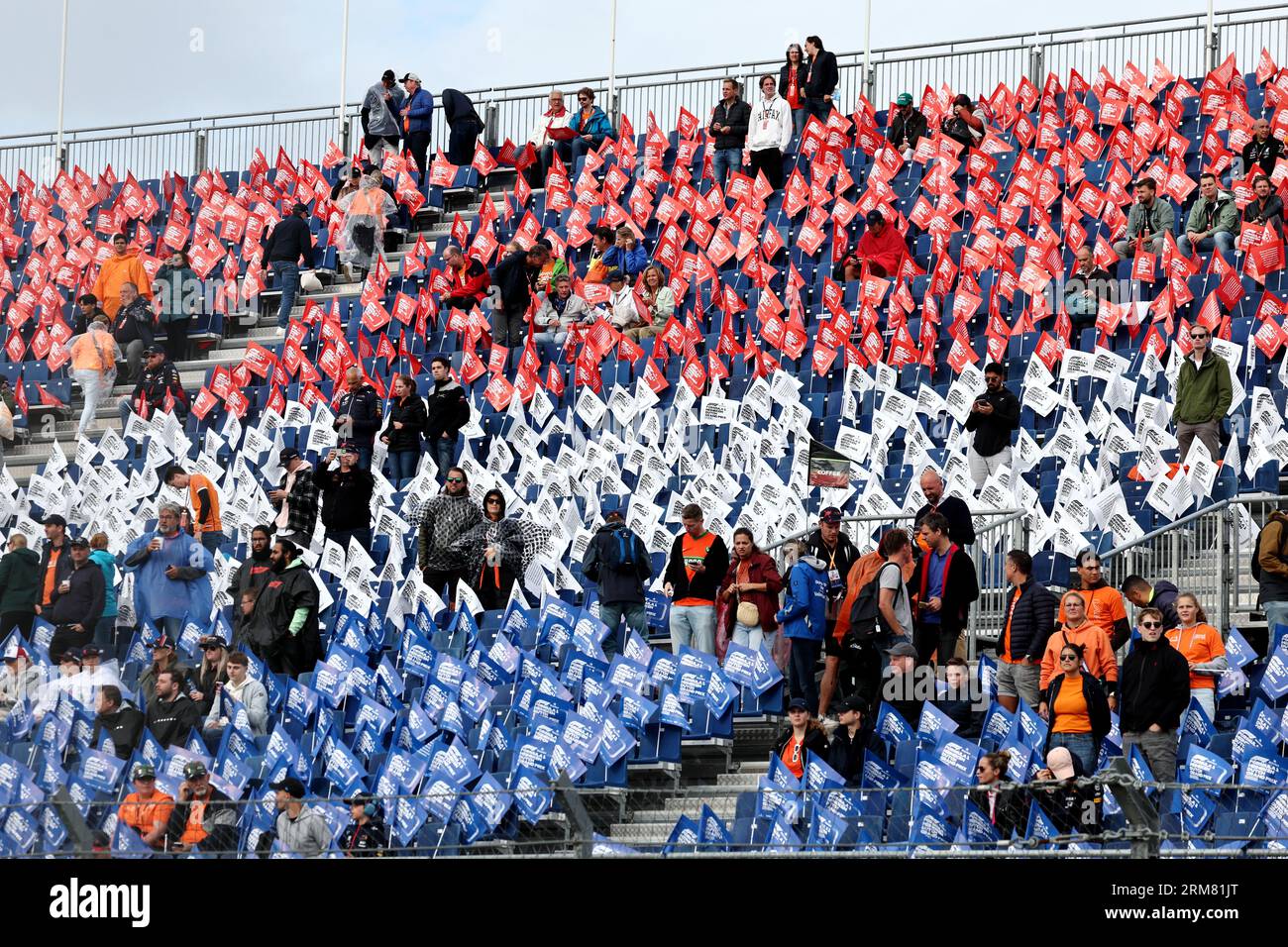 Flags in formula 1 hi-res stock photography and images - Alamy