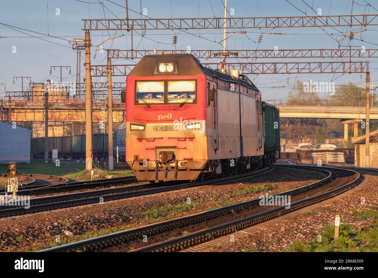 SHARYA, RUSSIA - MAY 02, 2023: Modern electric locomotive 2ES7 "Black ...