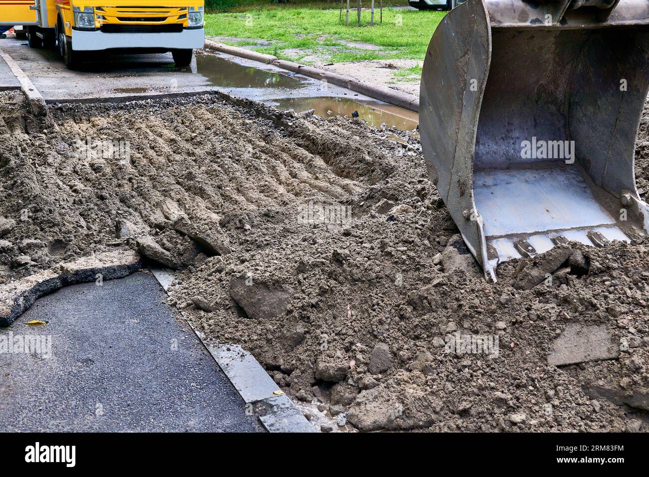 Soil difficult to work with hi-res stock photography and images - Alamy