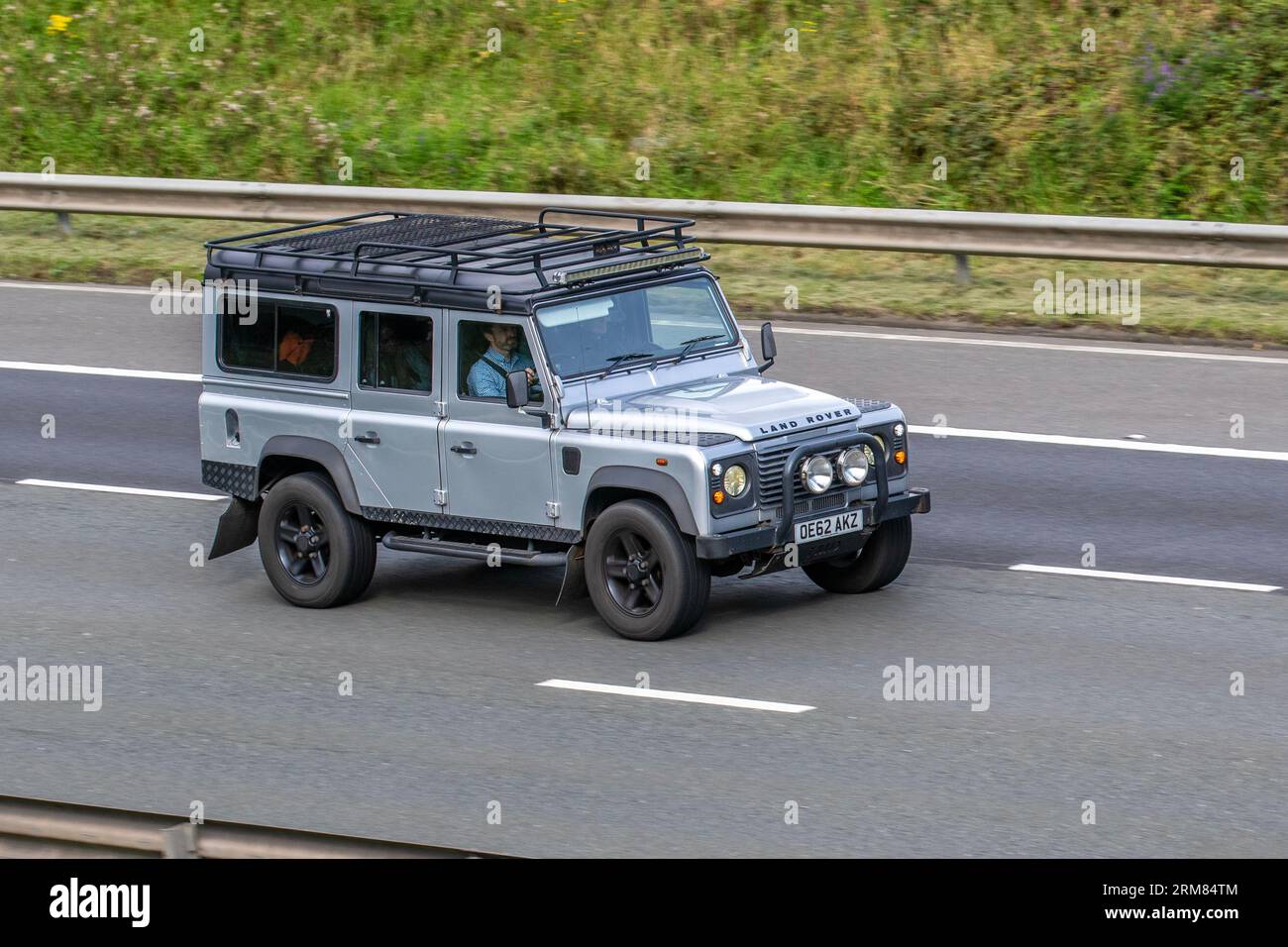 Land rover defender 110 tdci county double cab hi-res stock photography ...