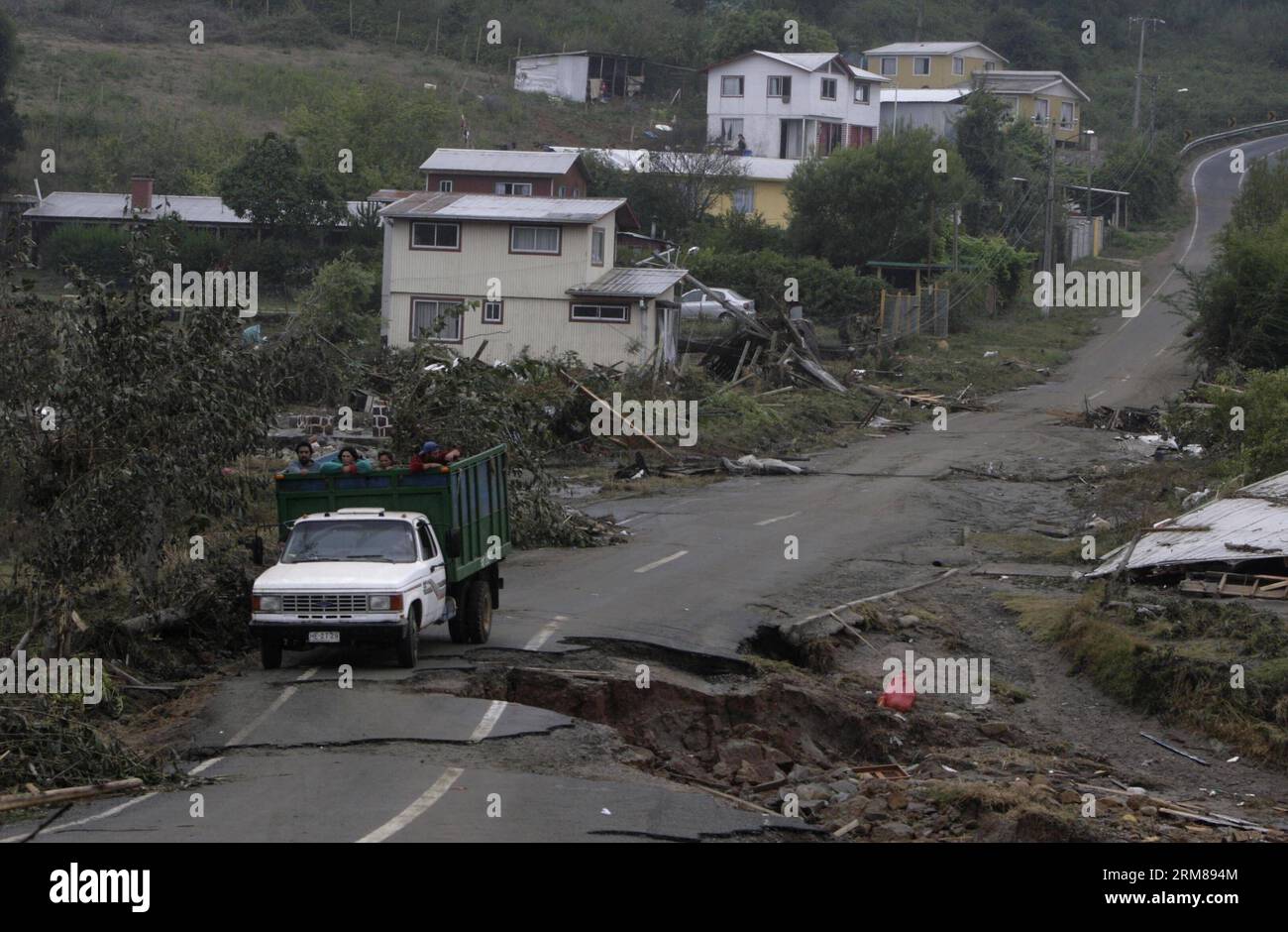 Chile earthquake damage hi-res stock photography and images - Alamy