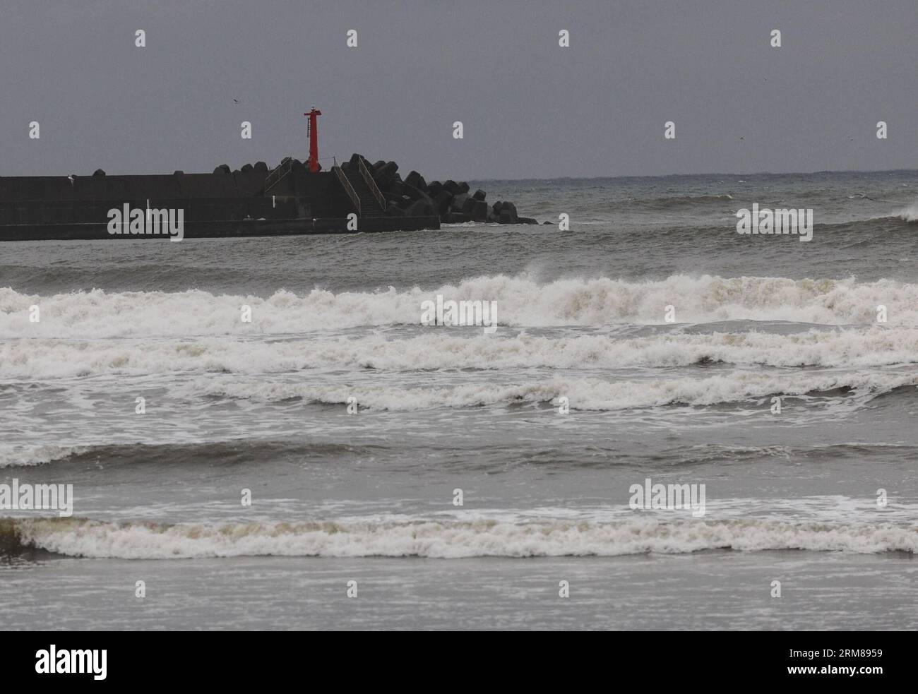 Earthquake japan chile hi-res stock photography and images - Alamy