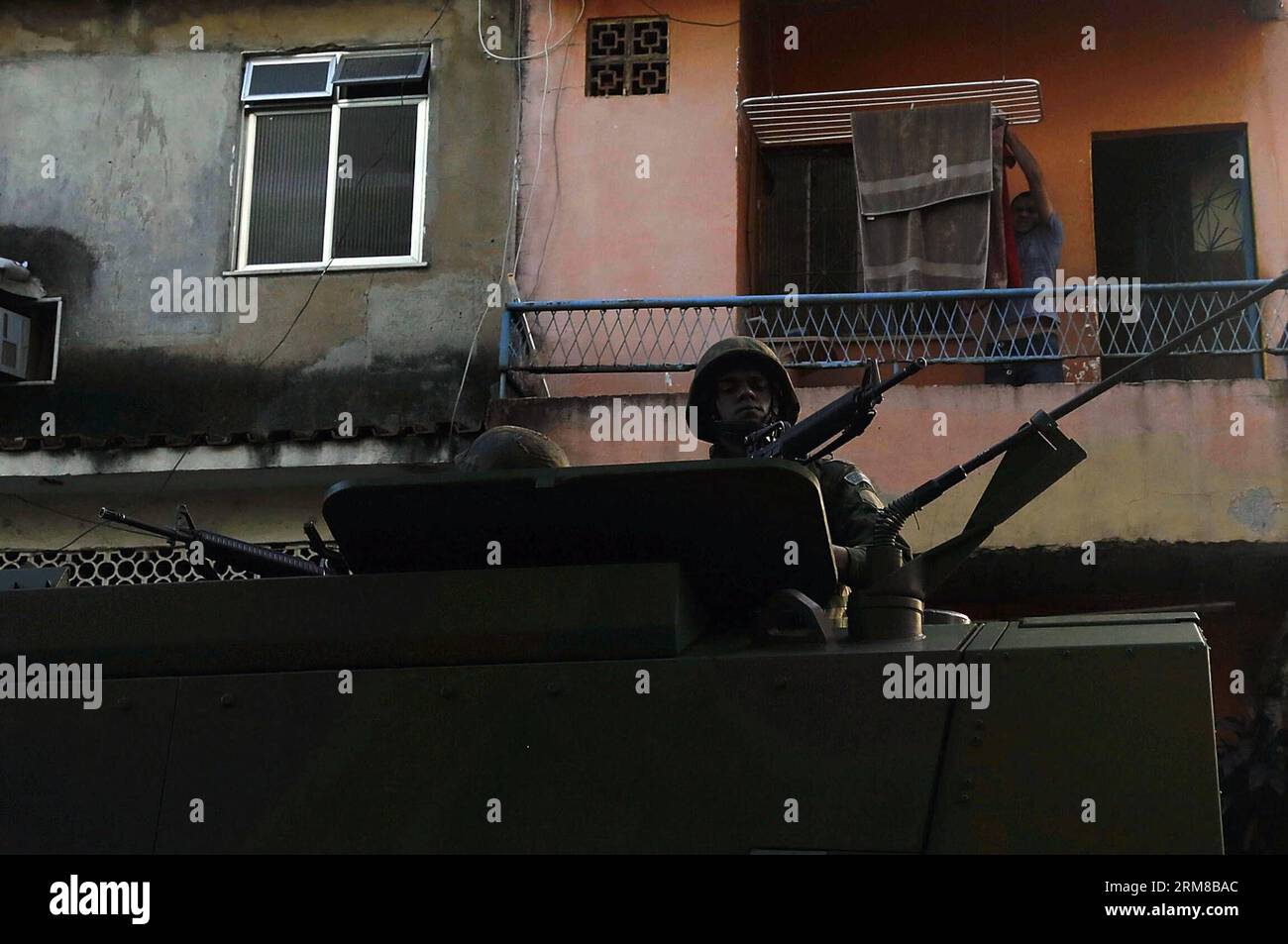 Favela mare hi-res stock photography and images - Alamy