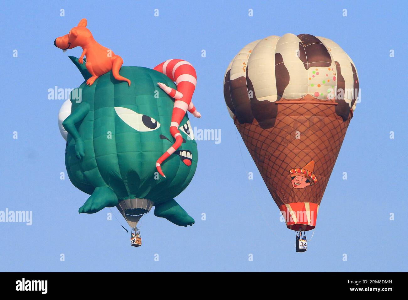 PAMPANGA, Hot air balloons rise during the Philippine International ...