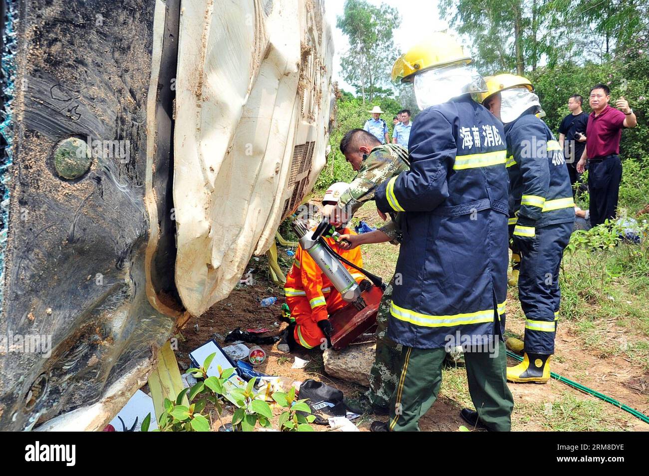 School bus overturned hi-res stock photography and images - Alamy