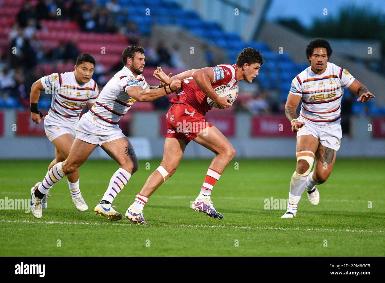 Salford, England - 25th August 2023 Wakefield Trinity's Jay Pitts Hangs ...