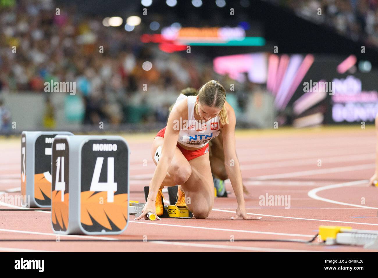 Pia Skrzyszowska (Poland) before the 4x100 metres relay final during ...
