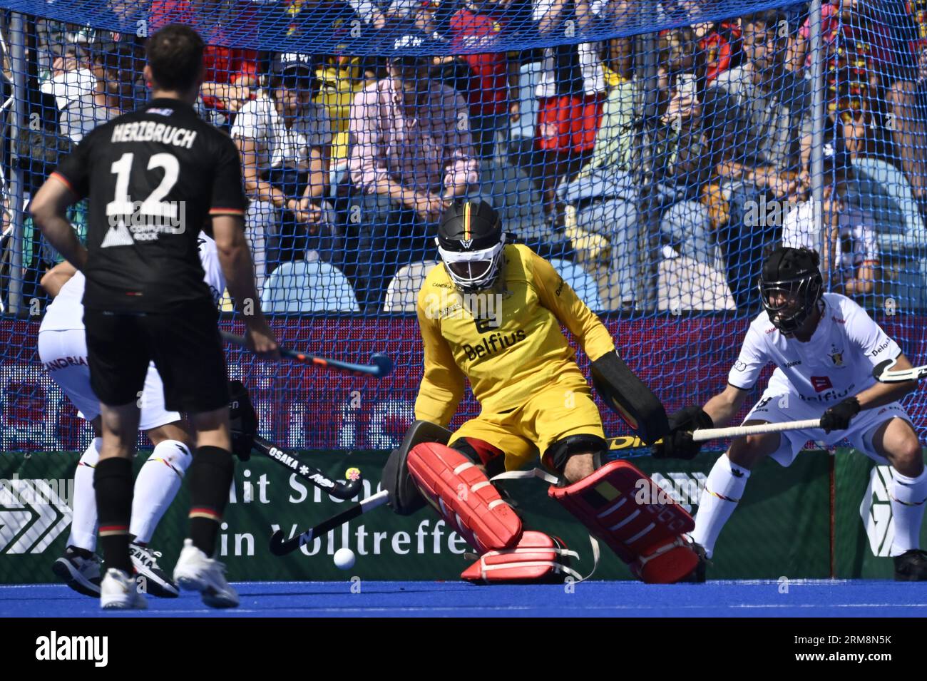 Bronzen medaille hi-res stock photography and images - Alamy