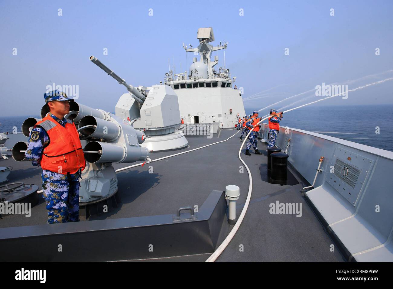 Chinese marine exercises hi-res stock photography and images - Alamy