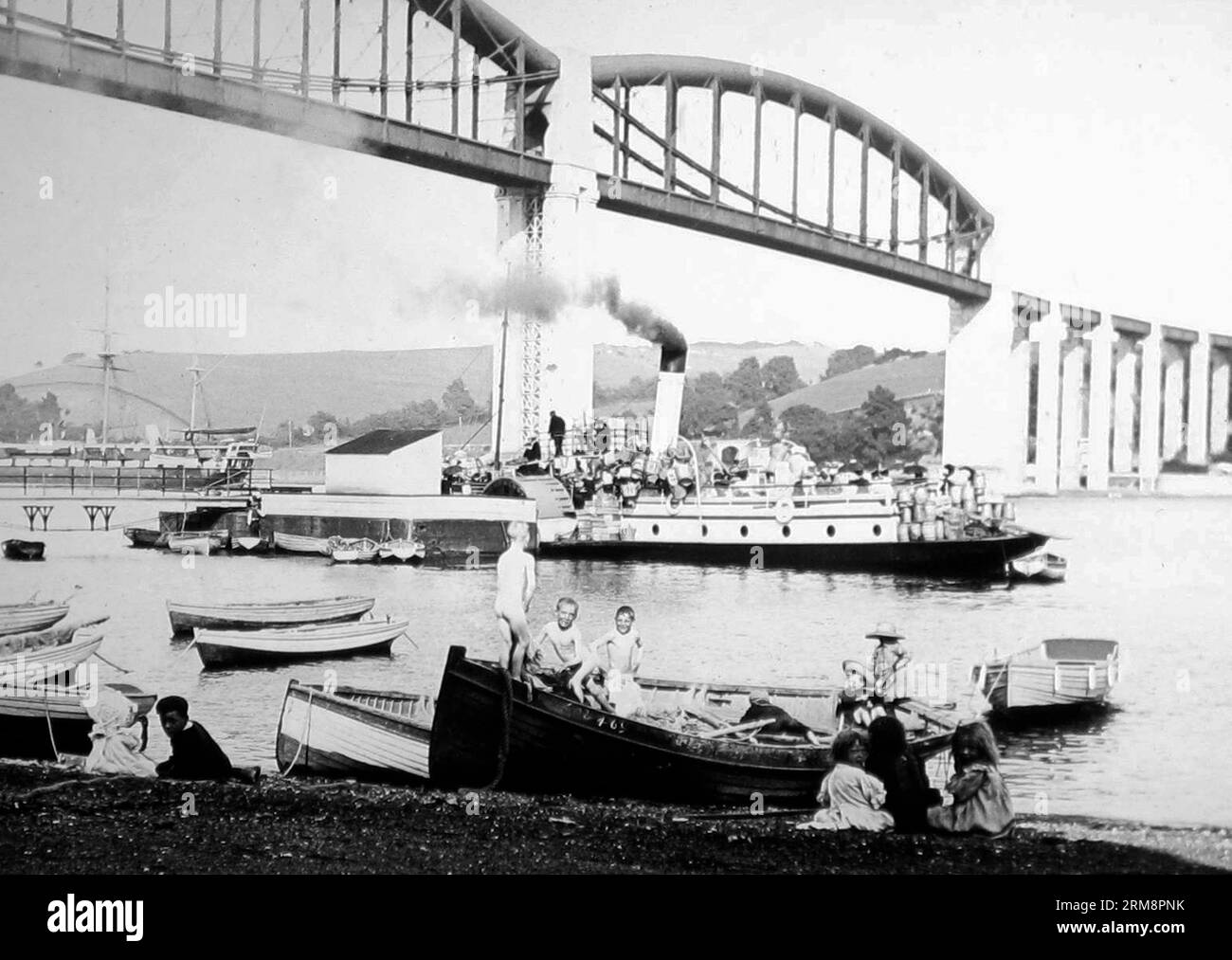 The royal albert bridge hi-res stock photography and images - Alamy