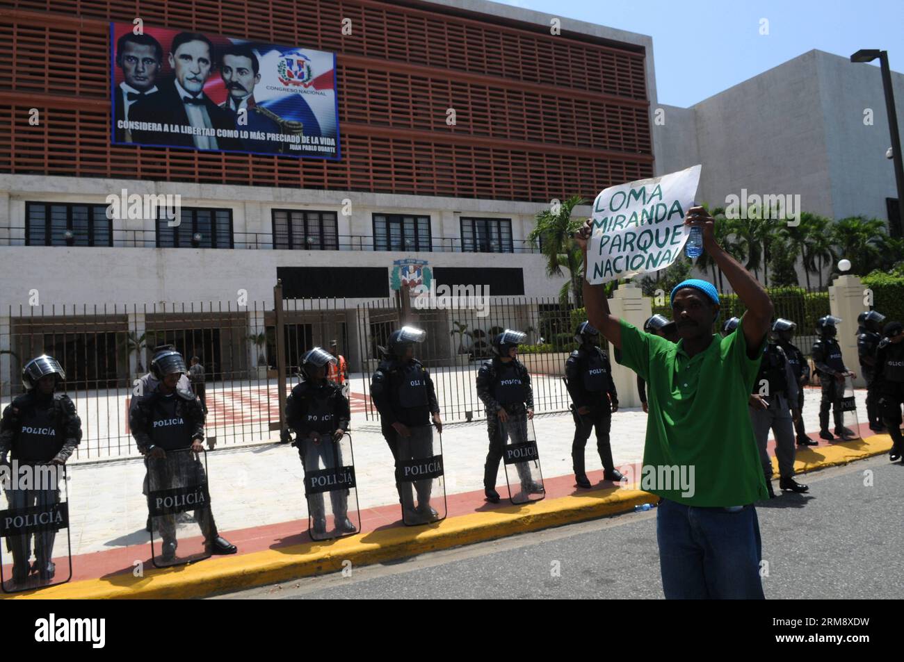 Domingo society protest hi-res stock photography and images - Alamy