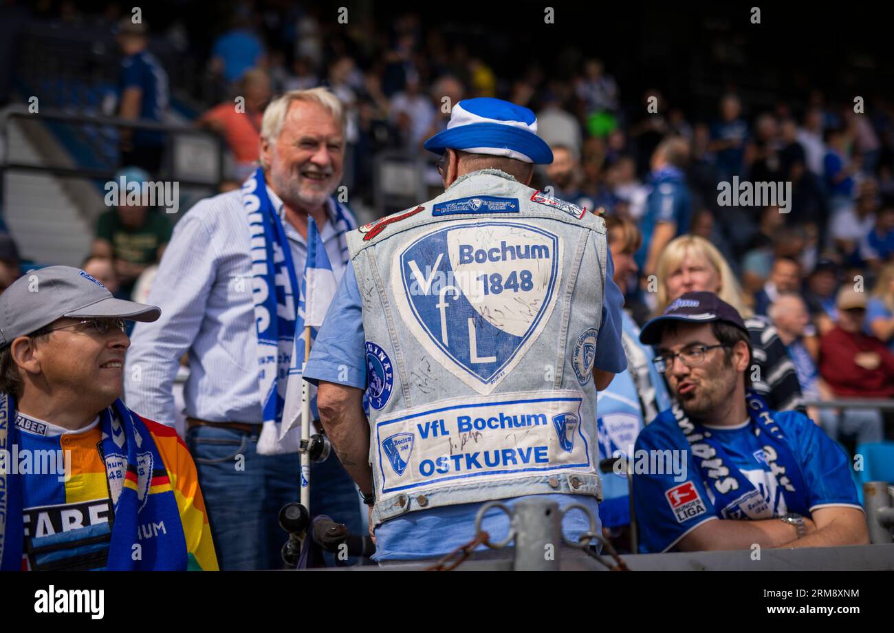 Vfl bochum fans hi-res stock photography and images - Alamy