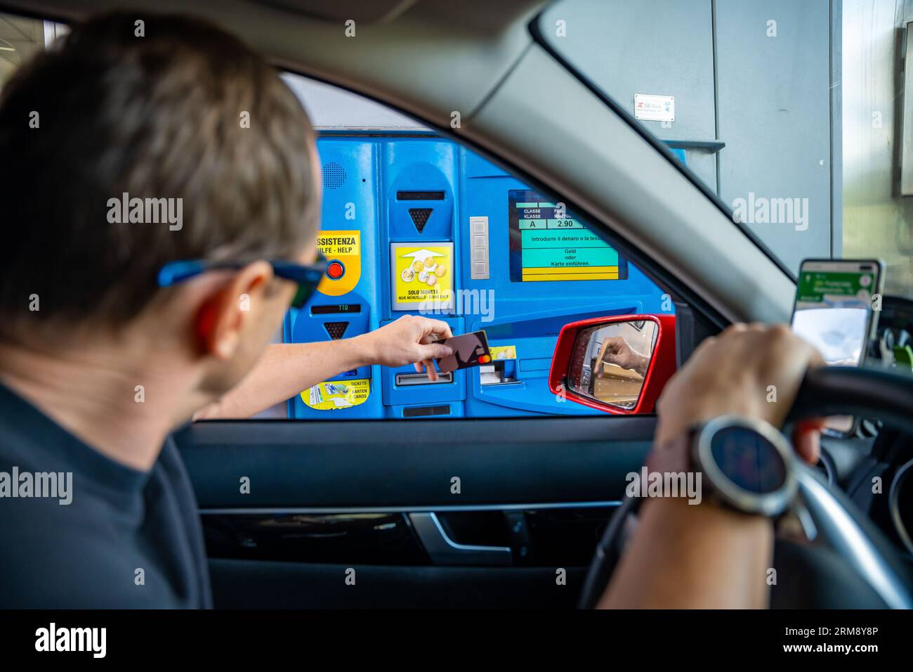 Telepass hi-res stock photography and images - Alamy