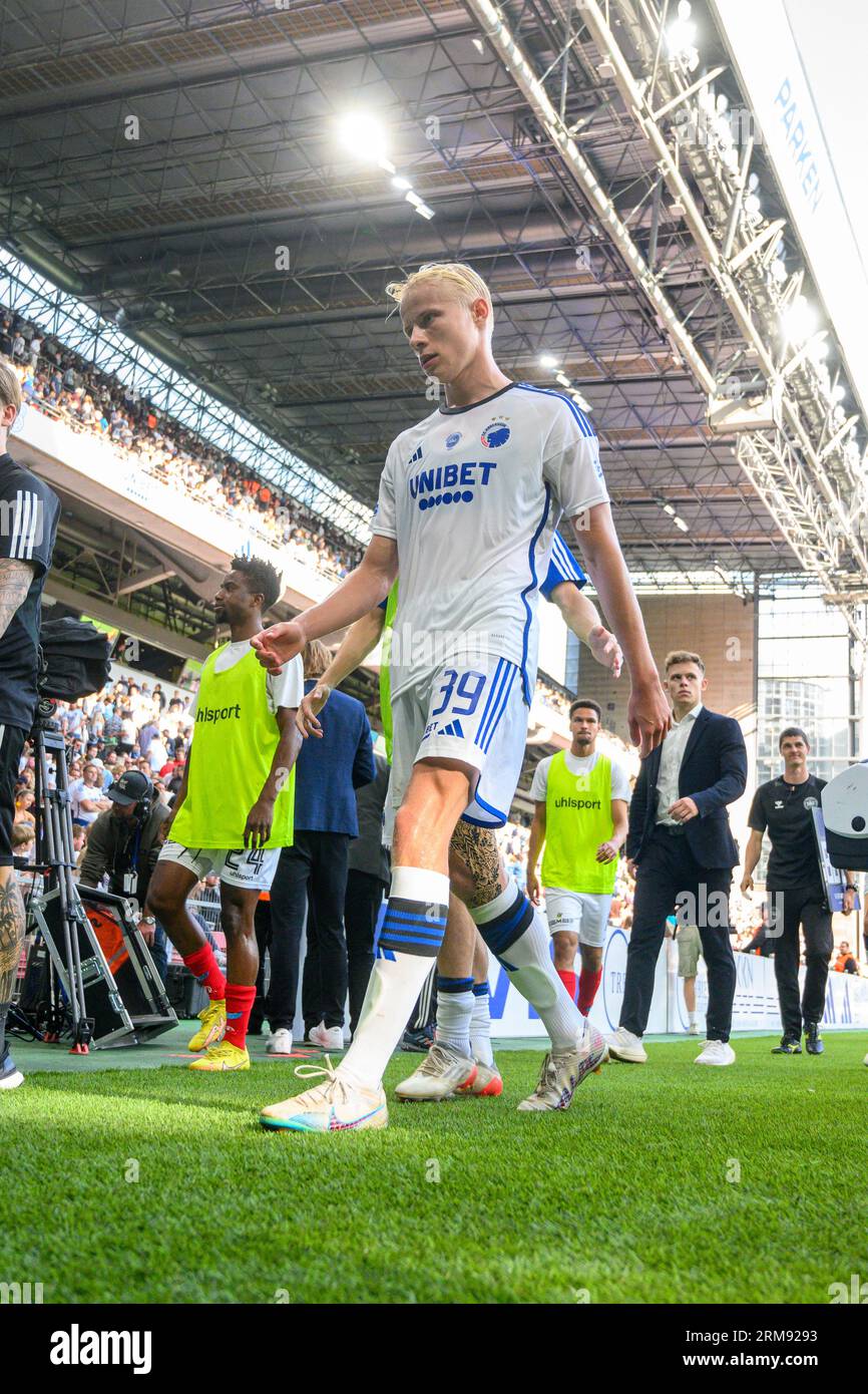 Oscar hojlund hi-res stock photography and images - Alamy