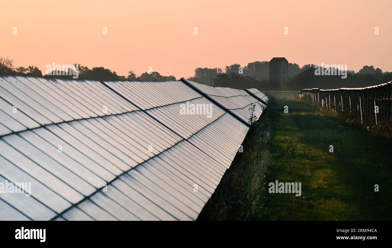 Solar panels in silhouette sunlight hi-res stock photography and images ...