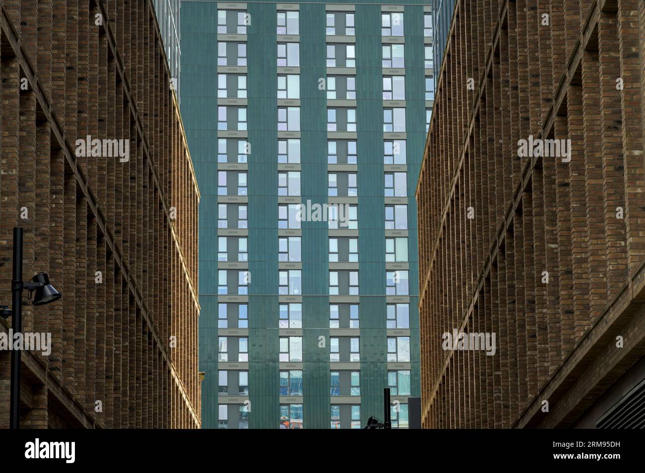 Looking up to a residential housing tower block Stock Photo - Alamy Looking up to a residential housing tower block Stock Photo - Alamy