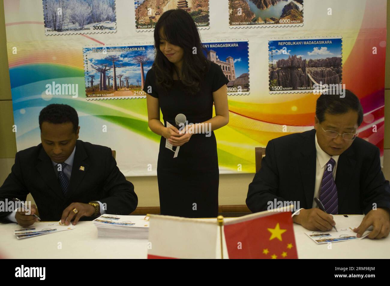 Minister of posts and telecommunications hi-res stock photography and ...