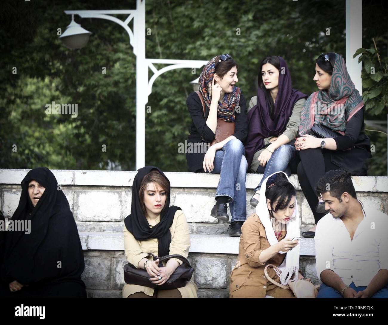 Iranian revolution 1979 women hi-res stock photography and images - Alamy