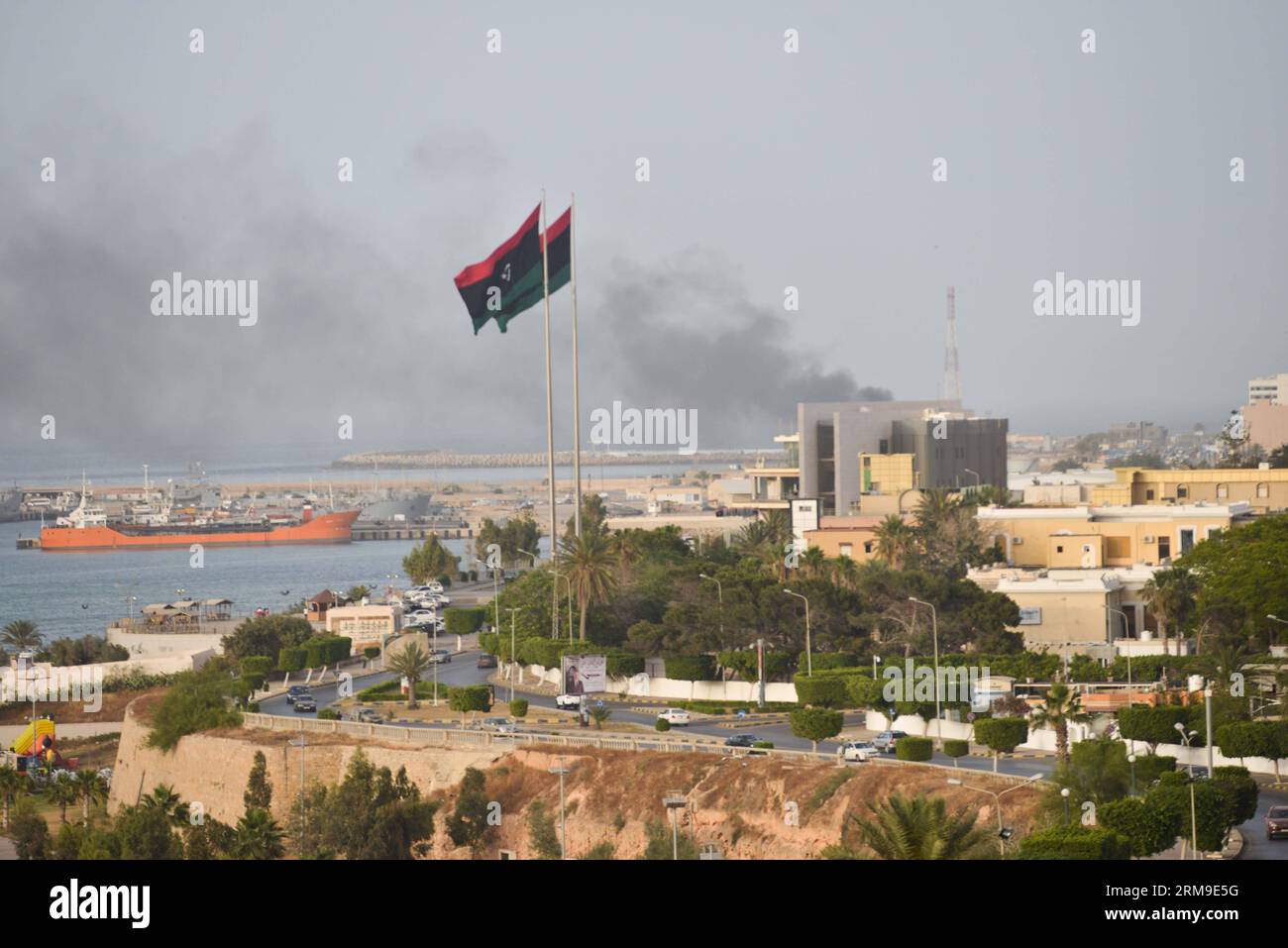 Libya 2011 militia hi-res stock photography and images - Alamy
