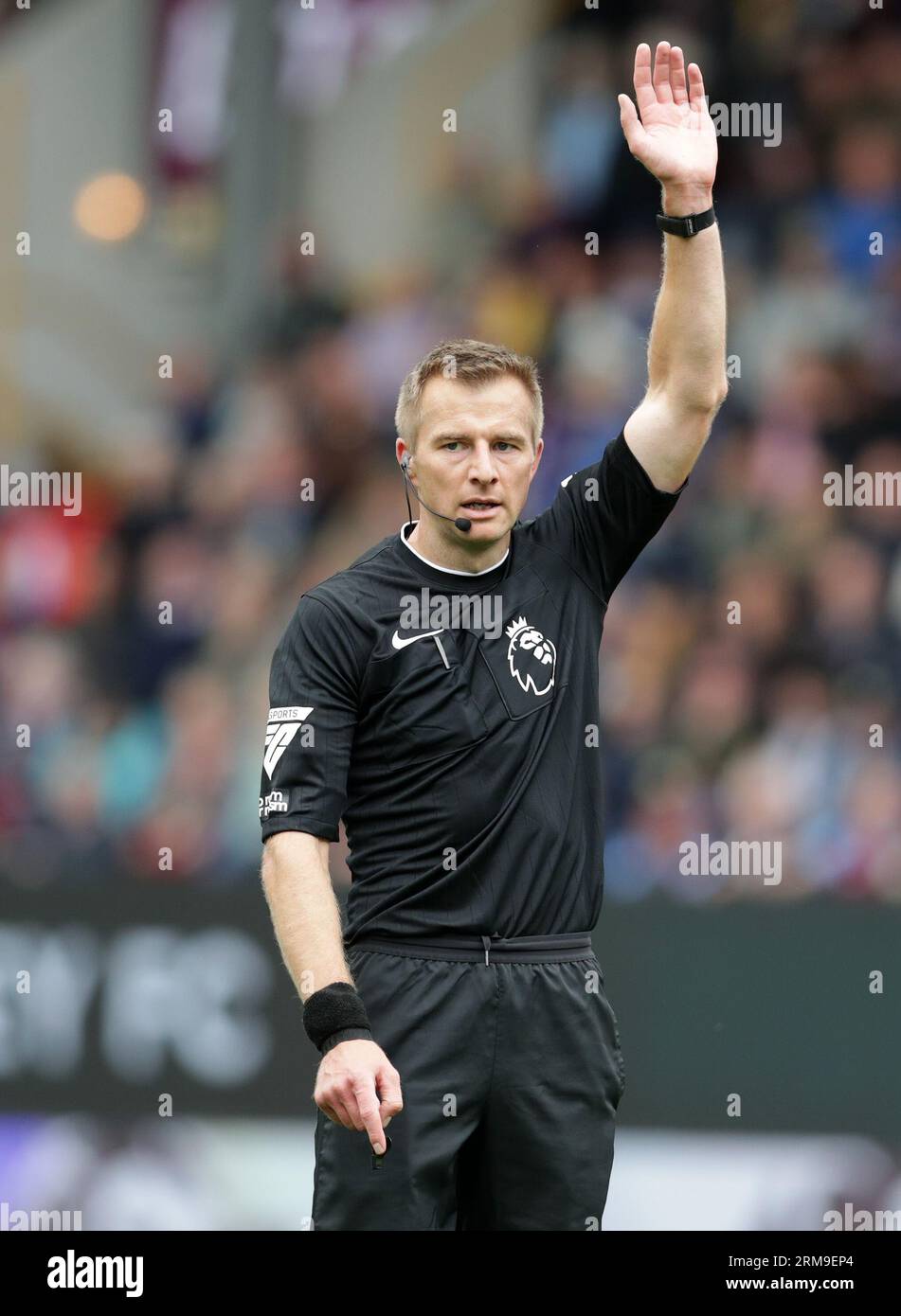 Michael salisbury premier league hi-res stock photography and images ...
