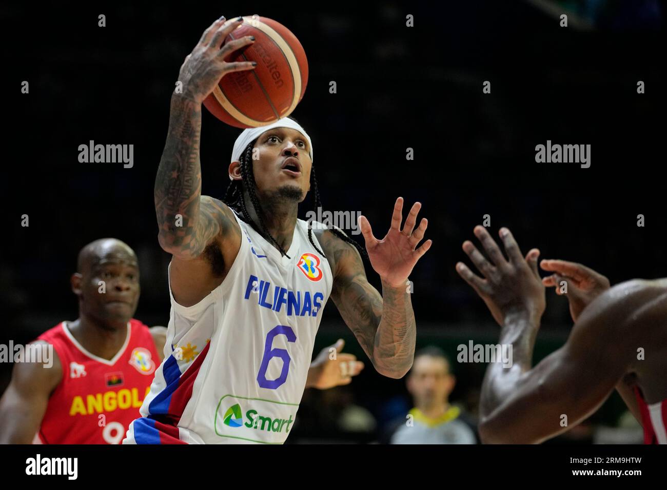 Philippines guard Jordan Clarkson (6) shoots during their Basketball ...