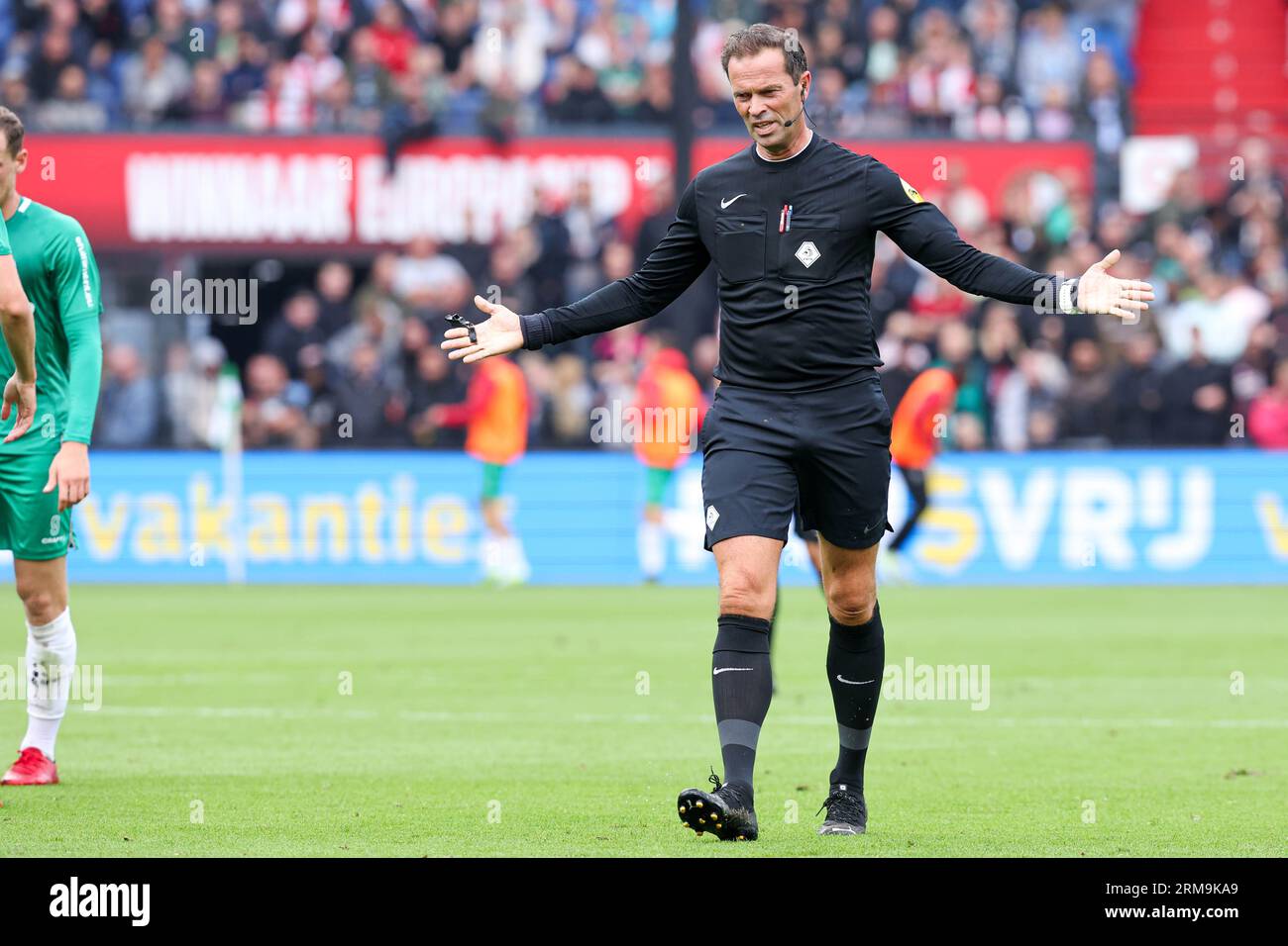ROTTERDAM, NETHERLANDS - AUGUST 27: Referee Bas Nijhuis in action ...