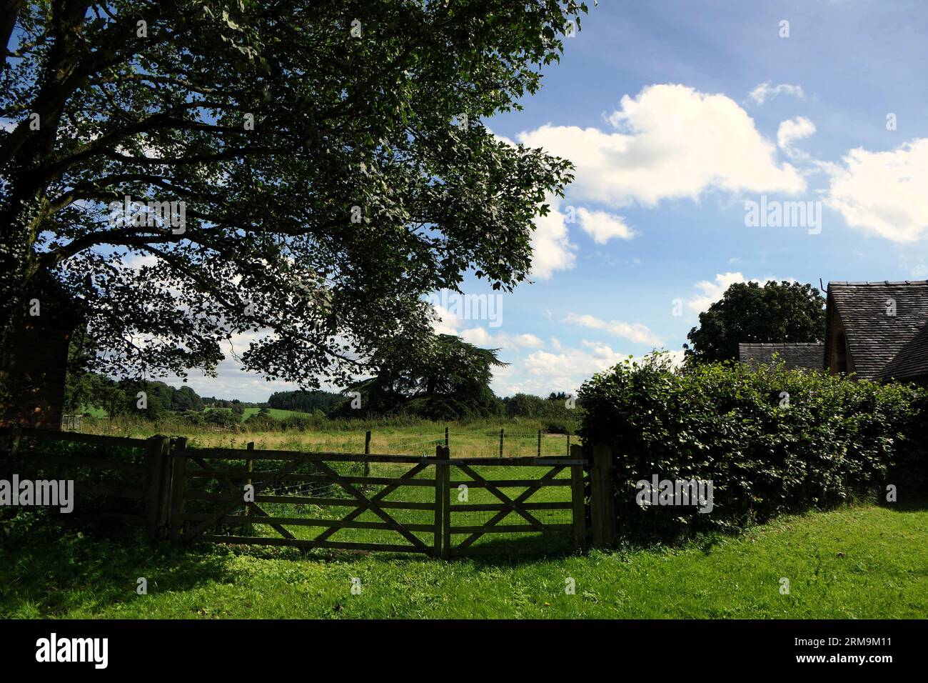 traditional rural UK Stock Photo - Alamy