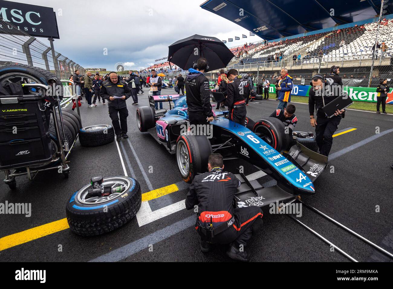 MARTINS Victor (fra), ART Grand Prix, Dallara F2, portrait starting ...