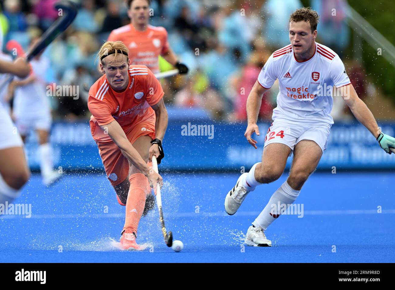 Joep de Mol, left, from the Netherlands and England's James Oates fight ...
