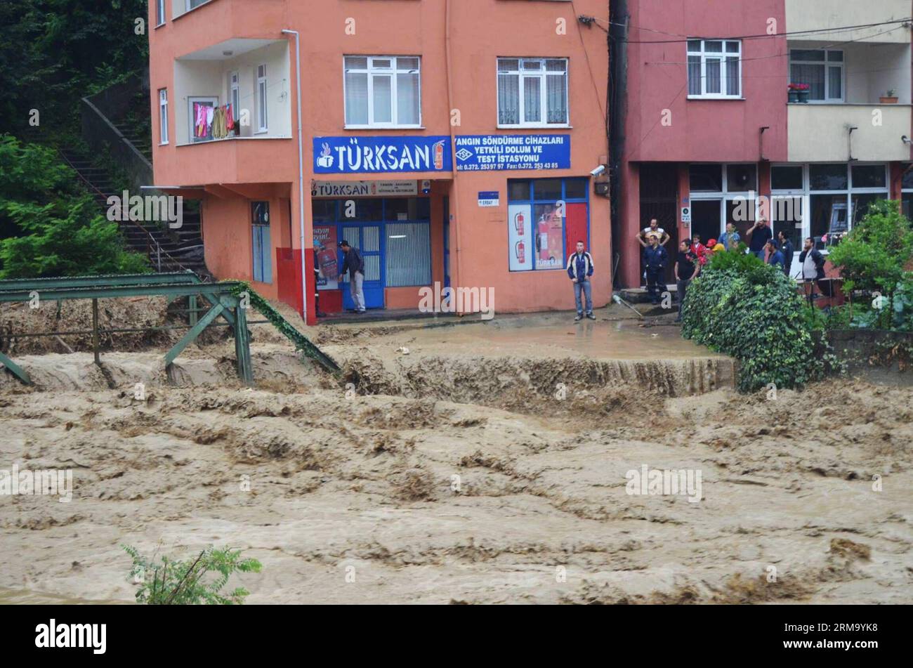 Istanbul rainfall hi-res stock photography and images - Alamy