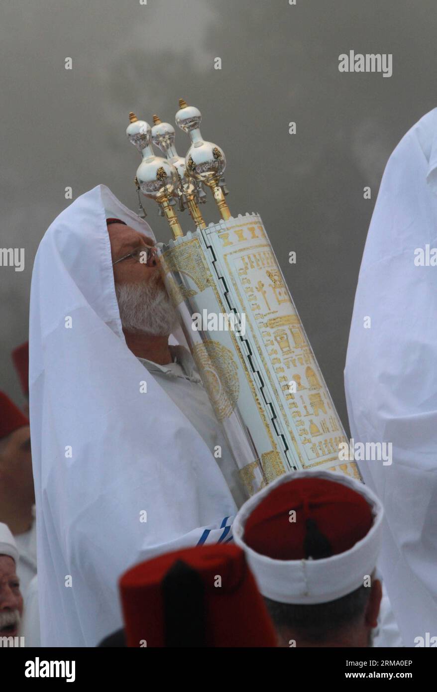 Torah scroll moses hi-res stock photography and images - Alamy