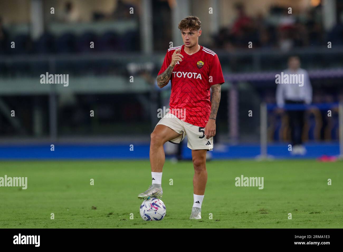 Nicola Zalewski of Roma seen during 2023–24 Serie A football match ...