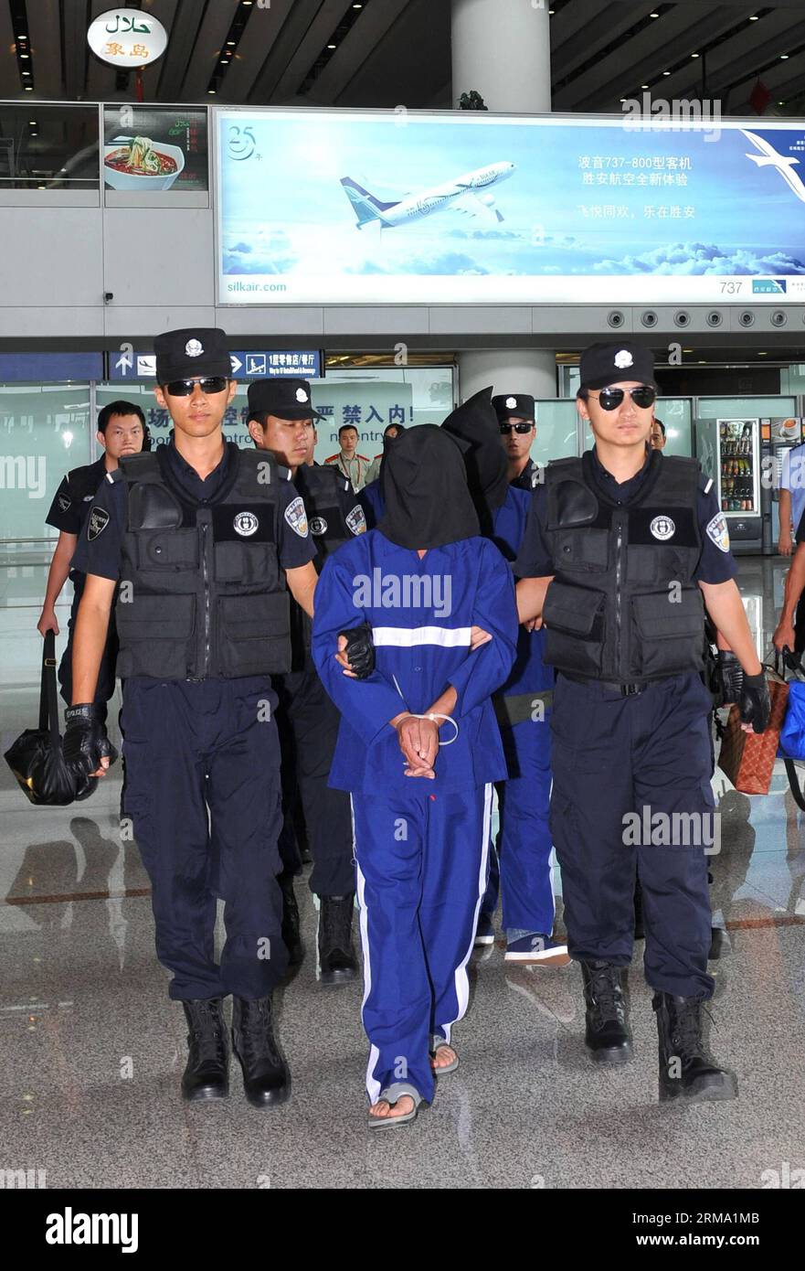 Police vientiane laos hi-res stock photography and images - Alamy