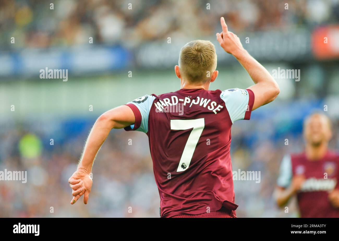 West ham james ward prowse hi-res stock photography and images - Alamy