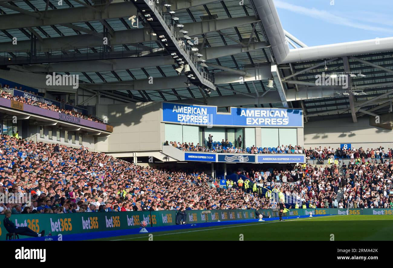 English football legue hi-res stock photography and images - Alamy