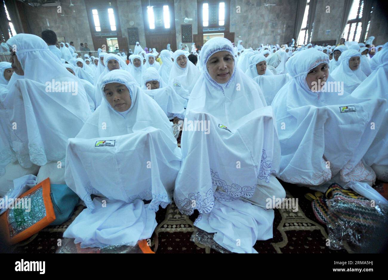 Sunda kelapa mosque hi-res stock photography and images - Alamy