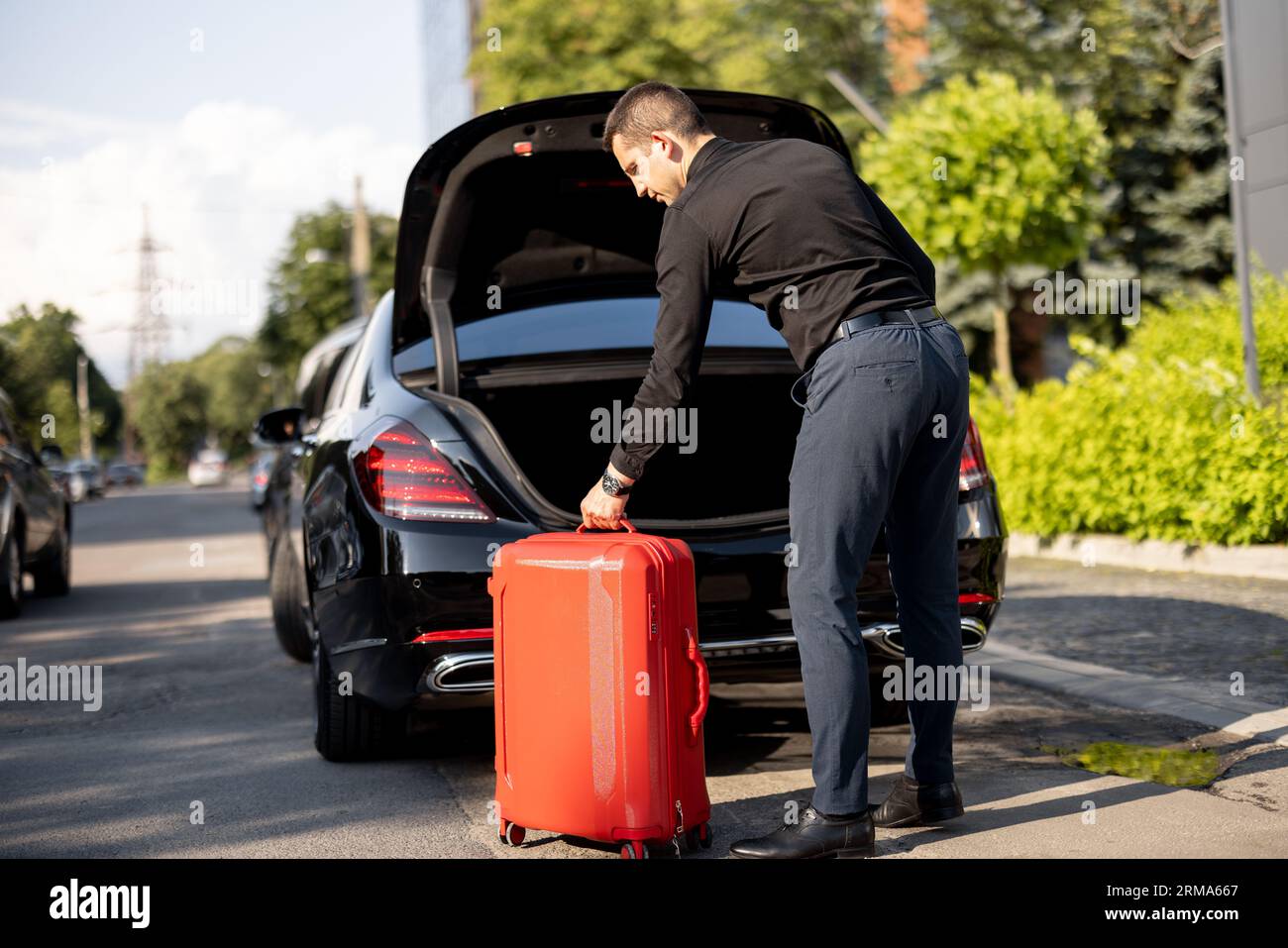 Porter luggage car hi-res stock photography and images - Alamy