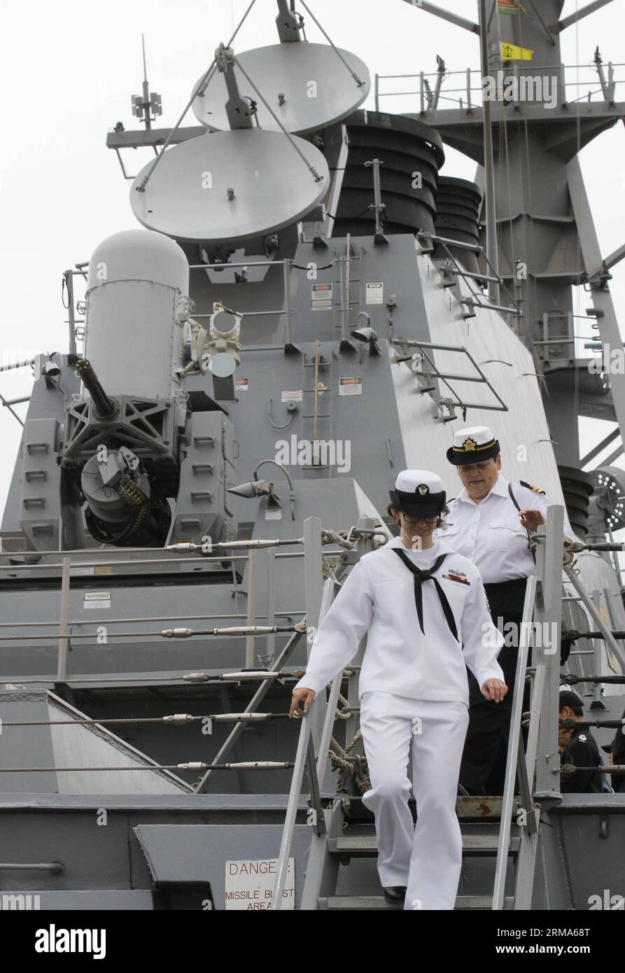 Uss decatur hi-res stock photography and images - Alamy